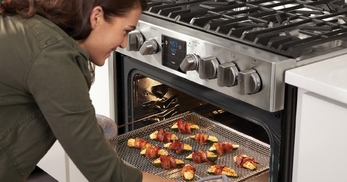 Dual Fuel Cooking Ranges: Gas Hobs, Electric Ovens | Frigidaire Arabia